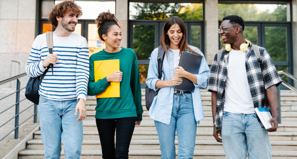 Best credit cards for students of May 2026 - Cardratings.com